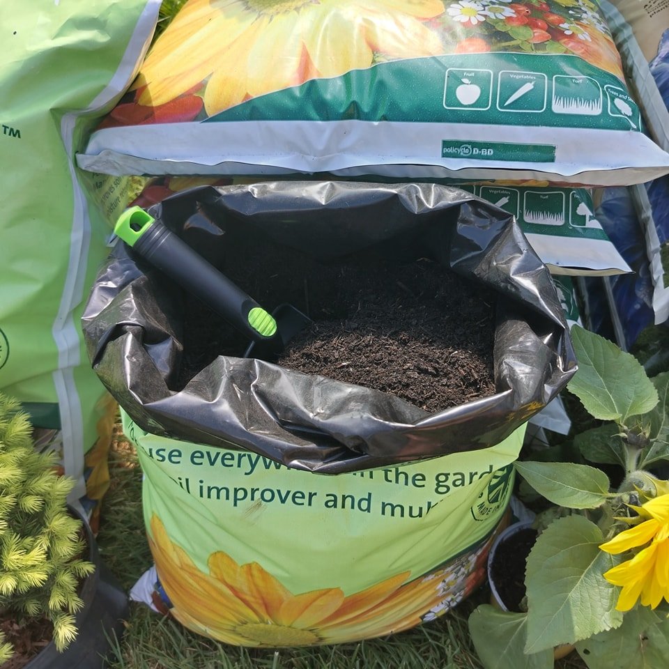 Peat-Free Soil Improver | 30L Bags | Pro-Grow